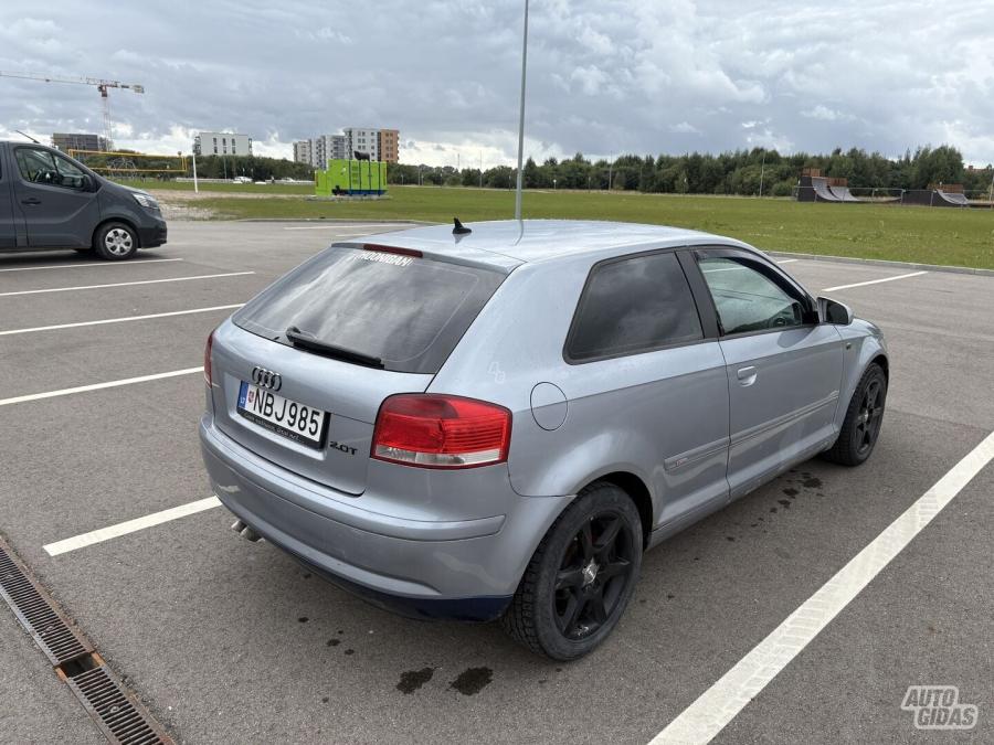 Pelēks Audi A3 2004 Gargždai, ar dzinēja tilpumu 2.00 L un nobraukumu 451 tūkst. km par 850 €, foto 9 vietnē AUTOMOTO.COM.LV