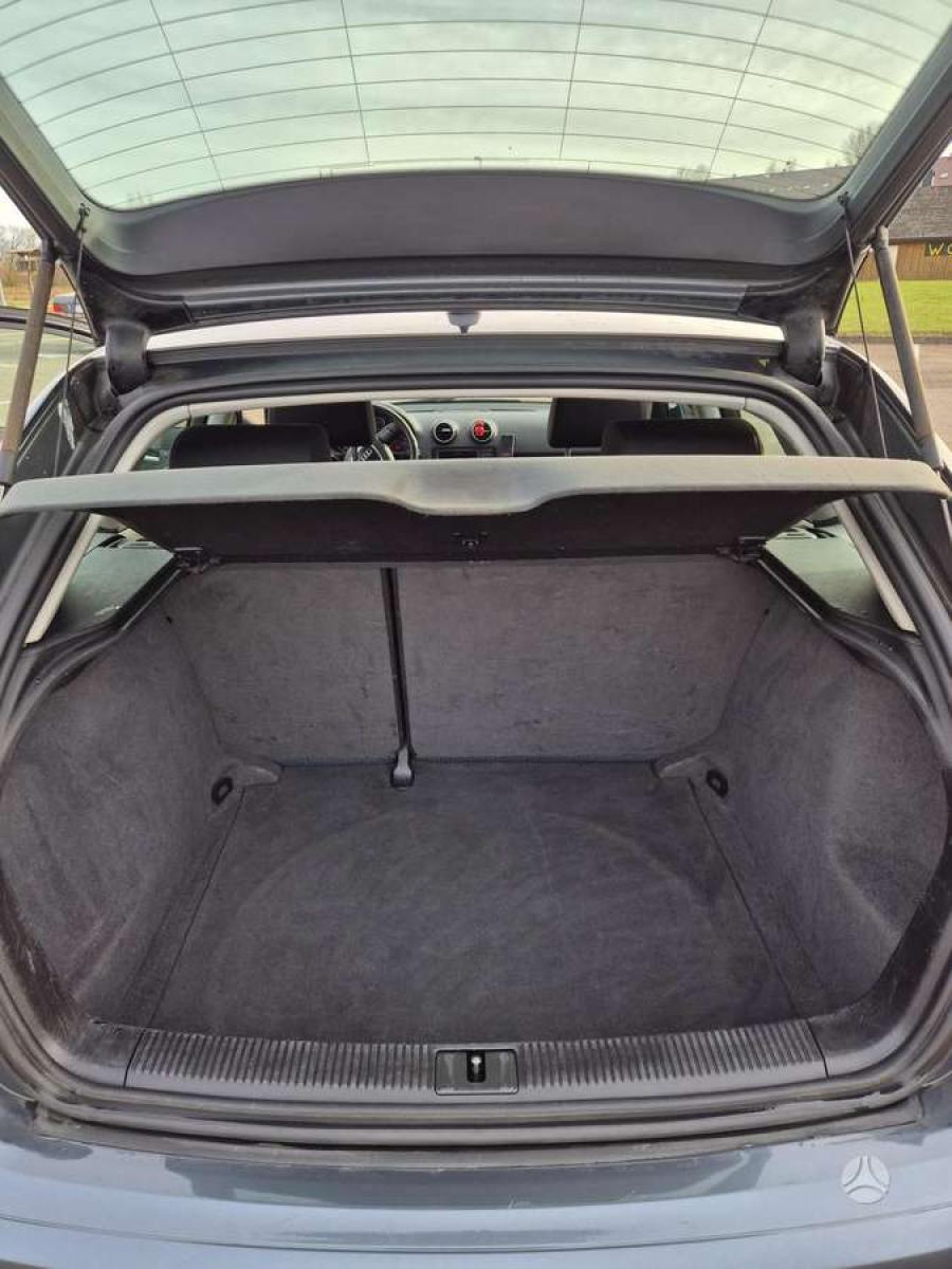 Pelēks Audi A3 2004 Klaipėda, ar dzinēja tilpumu 0.00 L un nobraukumu 372 tūkst. km par 1400 €, foto 7 vietnē AUTOMOTO.COM.LV