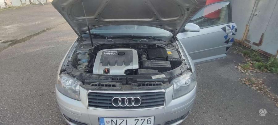 Pelēks Audi A3 2004 Panevēža, ar dzinēja tilpumu 1.97 L un nobraukumu 330 tūkst. km par 1150 €, foto 3 vietnē AUTOMOTO.COM.LV