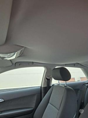 Pelēks Audi A3 2004 Raseiniai, ar dzinēja tilpumu 1.60 L un nobraukumu 240 tūkst. km par 1100 €, foto 5 vietnē AUTOMOTO.COM.LV