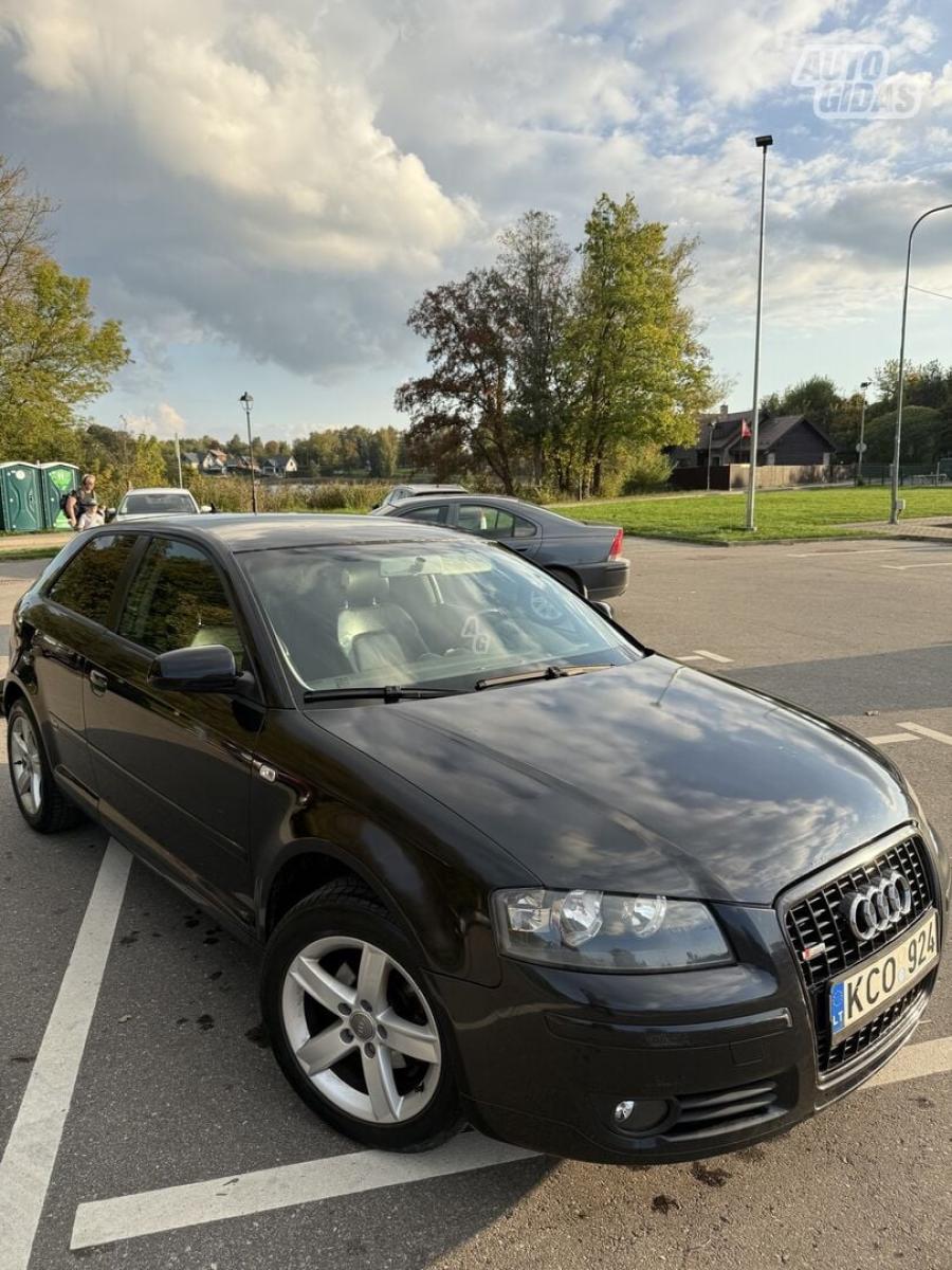 Grey Audi A3 2004 in Trakai, with an engine capacity of 1.90 L and mileage of 340 thousand km for 1300 €, photo 1 on AUTOMOTO.COM.LV
