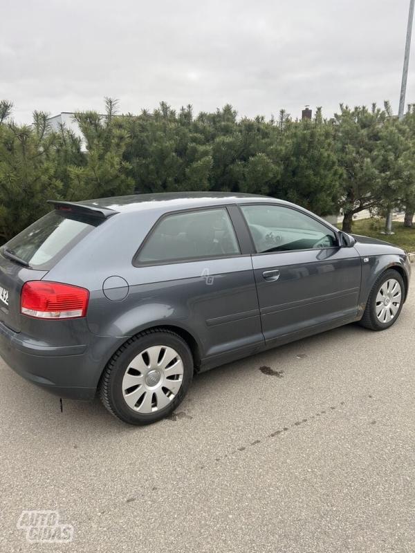 Pelēks Audi A3 2005 Kauņa, ar dzinēja tilpumu 2.00 L un nobraukumu 323 tūkst. km par 900 €, foto 1 vietnē AUTOMOTO.COM.LV