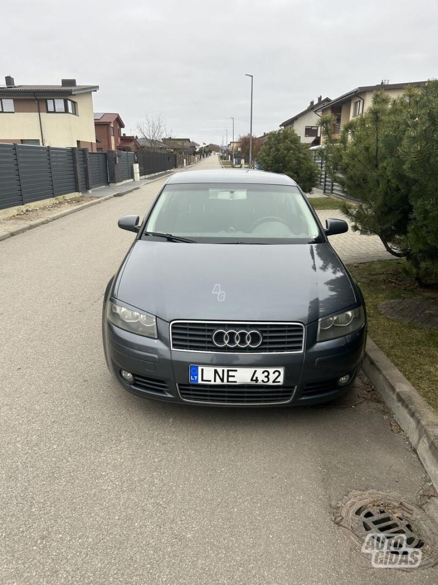 Pelēks Audi A3 2005 Kauņa, ar dzinēja tilpumu 2.00 L un nobraukumu 323 tūkst. km par 900 €, foto 3 vietnē AUTOMOTO.COM.LV
