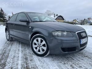 Pelēks Audi A3 2005 Rīga, ar dzinēja tilpumu 1.60 L un nobraukumu 260 tūkst. km par 2150 €, foto 2 vietnē AUTOMOTO.COM.LV