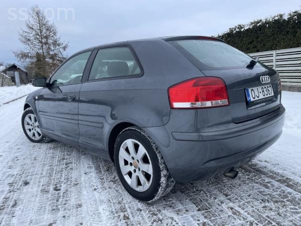 Pelēks Audi A3 2005 Rīga, ar dzinēja tilpumu 1.60 L un nobraukumu 260 tūkst. km par 2150 €, foto 3 vietnē AUTOMOTO.COM.LV