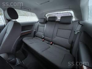 Pelēks Audi A3 2005 Rīga, ar dzinēja tilpumu 1.60 L un nobraukumu 260 tūkst. km par 2150 €, foto 6 vietnē AUTOMOTO.COM.LV