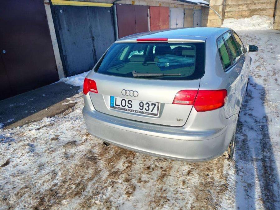 Pelēks Audi A3 2005 Kauņa, ar dzinēja tilpumu 1.60 L un nobraukumu 241 tūkst. km par 1800 €, foto 9 vietnē AUTOMOTO.COM.LV