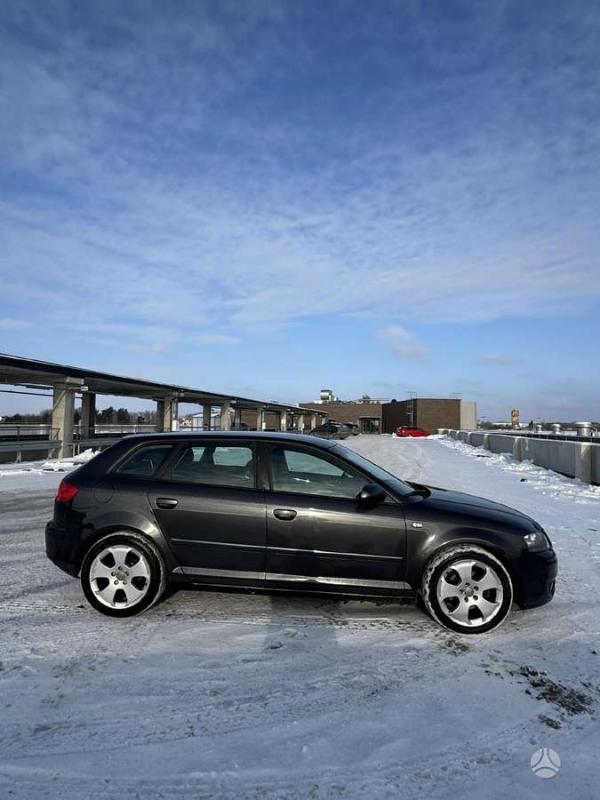 Pelēks Audi A3 2005 Viļņa, ar dzinēja tilpumu 1.97 L un nobraukumu 302 tūkst. km par 2950 €, foto 1 vietnē AUTOMOTO.COM.LV
