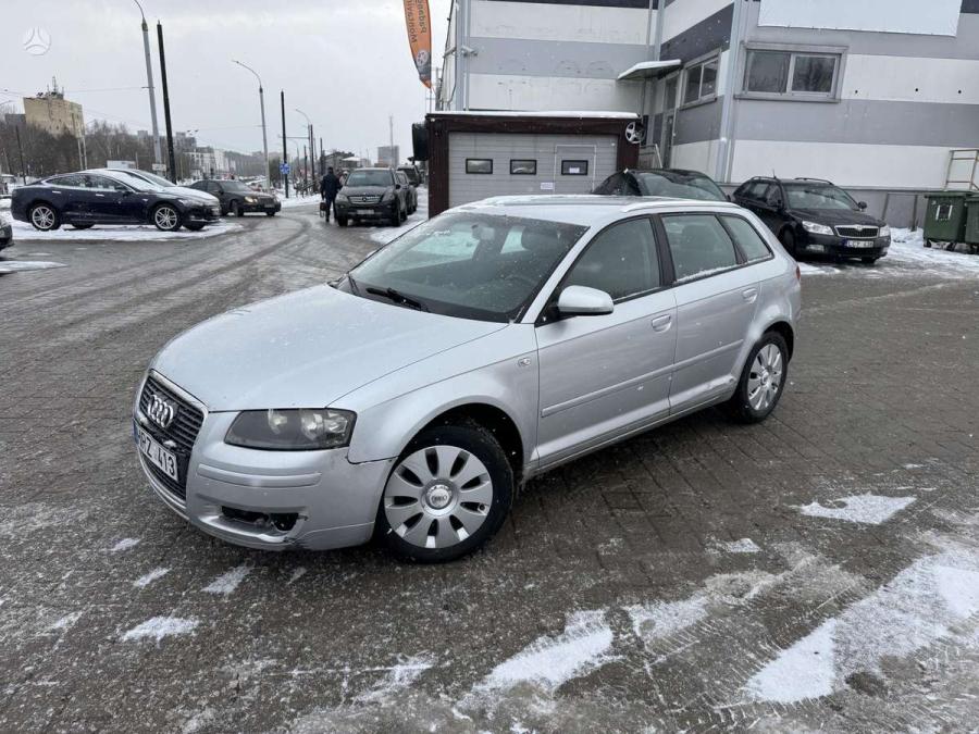 Pelēks Audi A3 2005 Viļņa, ar dzinēja tilpumu 1.97 L un nobraukumu 250 tūkst. km par 950 €, foto 3 vietnē AUTOMOTO.COM.LV