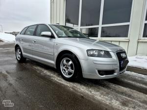 Pelēks Audi A3 2005 Kauņa, ar dzinēja tilpumu 1.60 L un nobraukumu 241 tūkst. km par 1500 €, foto 2 vietnē AUTOMOTO.COM.LV