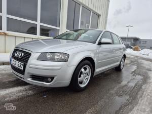 Pelēks Audi A3 2005 Kauņa, ar dzinēja tilpumu 1.60 L un nobraukumu 241 tūkst. km par 1500 €, foto 6 vietnē AUTOMOTO.COM.LV