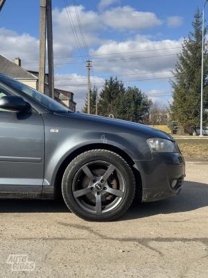 Pelēks Audi A3 2005 Kauņa, ar dzinēja tilpumu 2.00 L un nobraukumu 354 tūkst. km par 1700 €, foto 2 vietnē AUTOMOTO.COM.LV