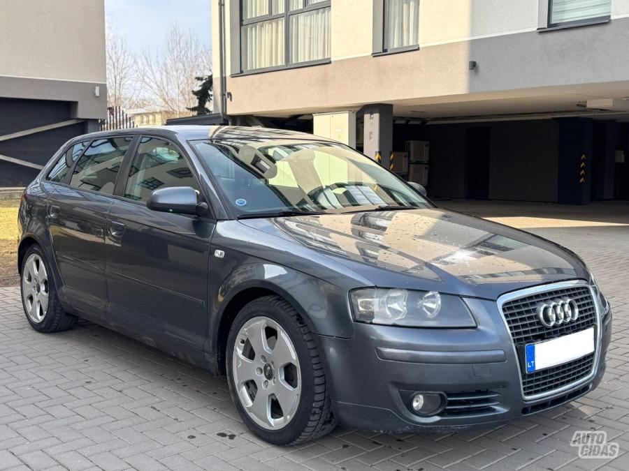 Grey Audi A3 2005 in Kaunas, with an engine capacity of 2.00 L and mileage of 300 thousand km for 1600 €, photo 2 on AUTOMOTO.COM.LV