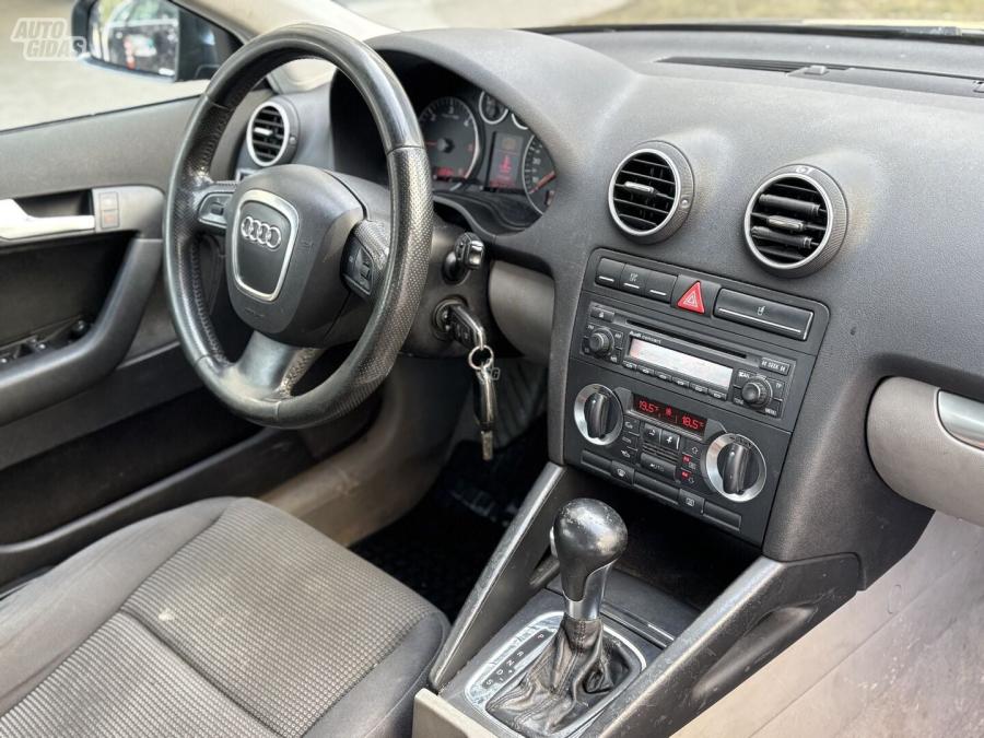 Grey Audi A3 2005 in Kaunas, with an engine capacity of 2.00 L and mileage of 300 thousand km for 1600 €, photo 18 on AUTOMOTO.COM.LV