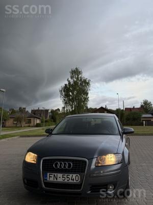 Pelēks Audi A3 2005 Cēsis, ar dzinēja tilpumu 1.60 L un nobraukumu 274 tūkst. km par 2300 €, foto  vietnē AUTOMOTO.COM.LV