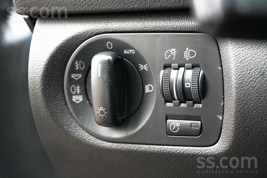 Grey Audi A3 2005 in Riga, with an engine capacity of 2.00 L and mileage of 232 thousand km for 2790 €, photo 13 on AUTOMOTO.COM.LV