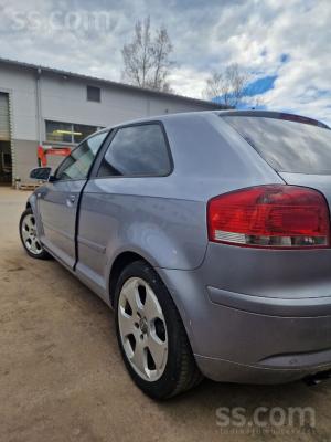 Grey Audi A3 2005 in Riga, with an engine capacity of 2.00 L and mileage of 370 thousand km for 2250 €, photo 4 on AUTOMOTO.COM.LV