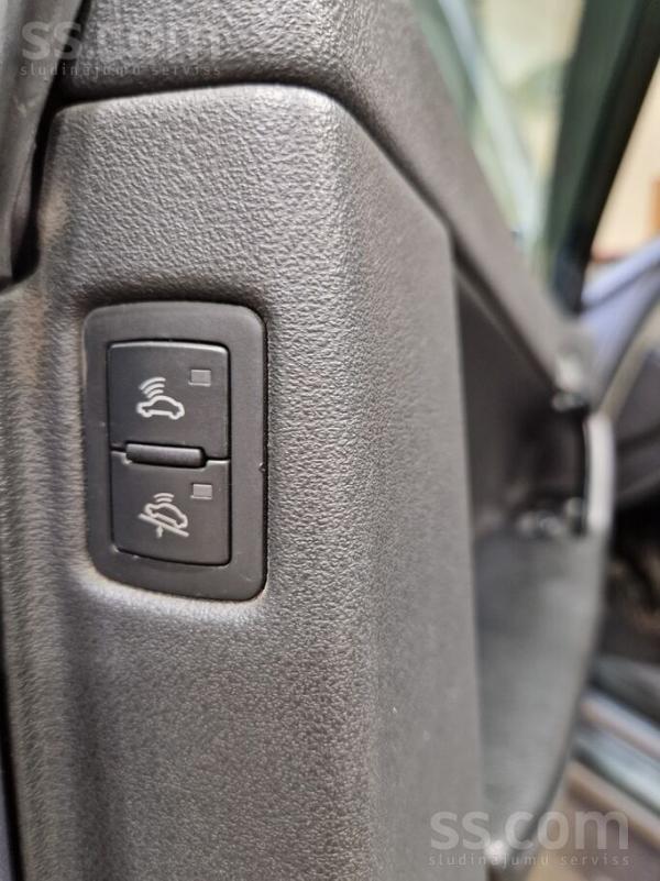 Grey Audi A3 2005 in Riga, with an engine capacity of 2.00 L and mileage of 370 thousand km for 2250 €, photo 7 on AUTOMOTO.COM.LV