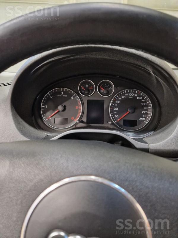 Grey Audi A3 2005 in Riga, with an engine capacity of 2.00 L and mileage of 370 thousand km for 2250 €, photo 9 on AUTOMOTO.COM.LV