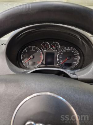 Grey Audi A3 2005 in Riga, with an engine capacity of 2.00 L and mileage of 370 thousand km for 2250 €, photo 10 on AUTOMOTO.COM.LV