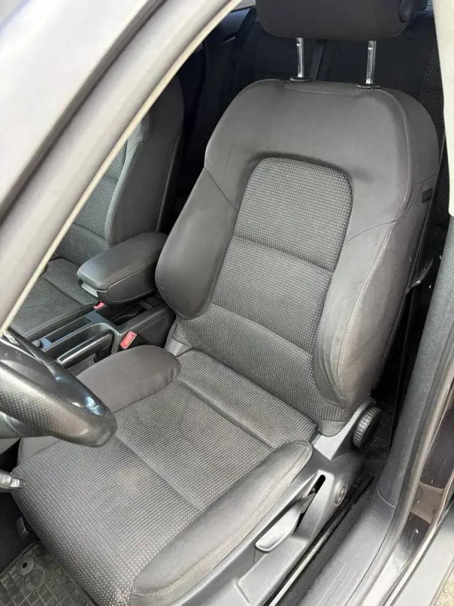 Pelēks Audi A3 2005 Daugavpils, ar dzinēja tilpumu 2.00 L un nobraukumu 292 tūkst. km par 3650 €, foto 16 vietnē AUTOMOTO.COM.LV