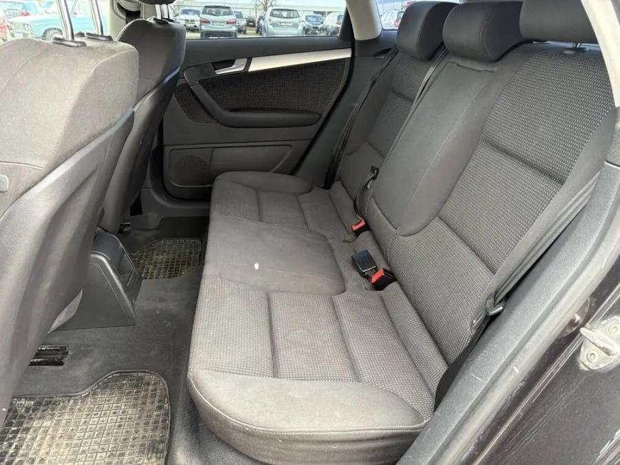 Pelēks Audi A3 2005 Daugavpils, ar dzinēja tilpumu 2.00 L un nobraukumu 292 tūkst. km par 3650 €, foto 20 vietnē AUTOMOTO.COM.LV