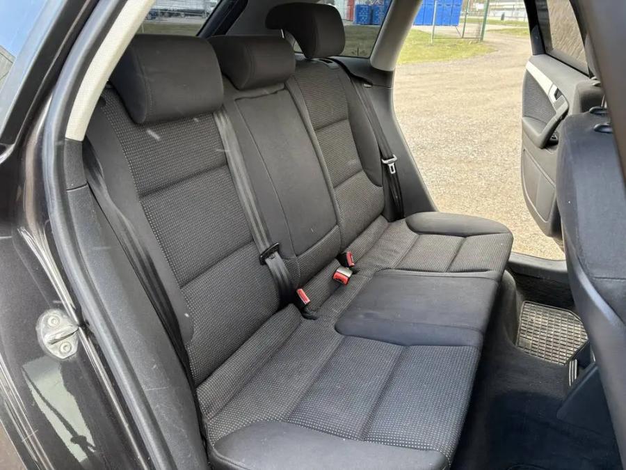 Pelēks Audi A3 2005 Daugavpils, ar dzinēja tilpumu 2.00 L un nobraukumu 292 tūkst. km par 3650 €, foto 21 vietnē AUTOMOTO.COM.LV