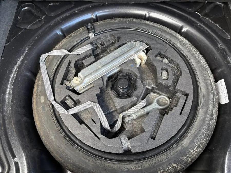 Pelēks Audi A3 2005 Daugavpils, ar dzinēja tilpumu 2.00 L un nobraukumu 292 tūkst. km par 3650 €, foto 27 vietnē AUTOMOTO.COM.LV