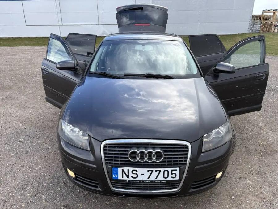 Pelēks Audi A3 2005 Daugavpils, ar dzinēja tilpumu 2.00 L un nobraukumu 292 tūkst. km par 3650 €, foto 32 vietnē AUTOMOTO.COM.LV
