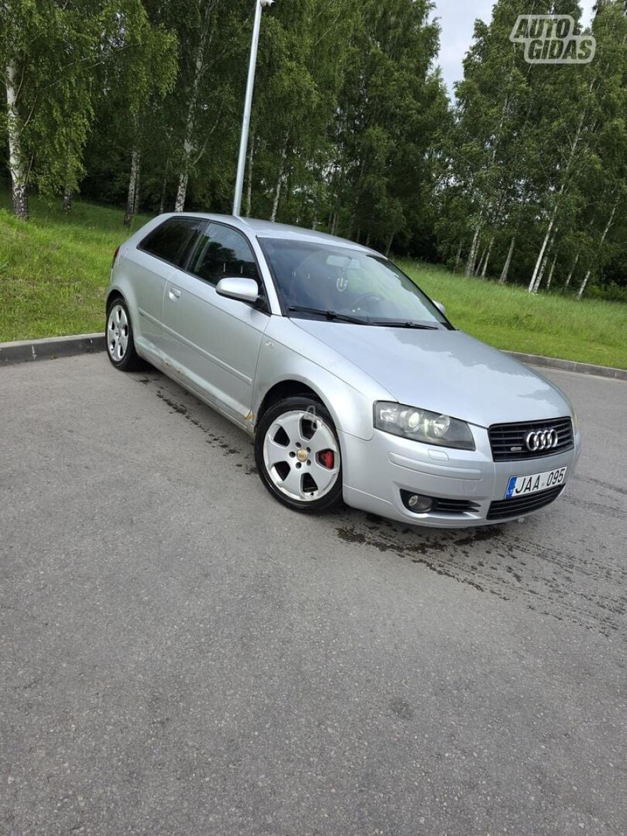 Pelēks Audi A3 2005 Viļņa, ar dzinēja tilpumu 2.00 L un nobraukumu 31 tūkst. km par 1300 €, foto 5 vietnē AUTOMOTO.COM.LV