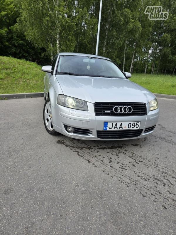 Pelēks Audi A3 2005 Viļņa, ar dzinēja tilpumu 2.00 L un nobraukumu 31 tūkst. km par 1300 €, foto 5 vietnē AUTOMOTO.COM.LV