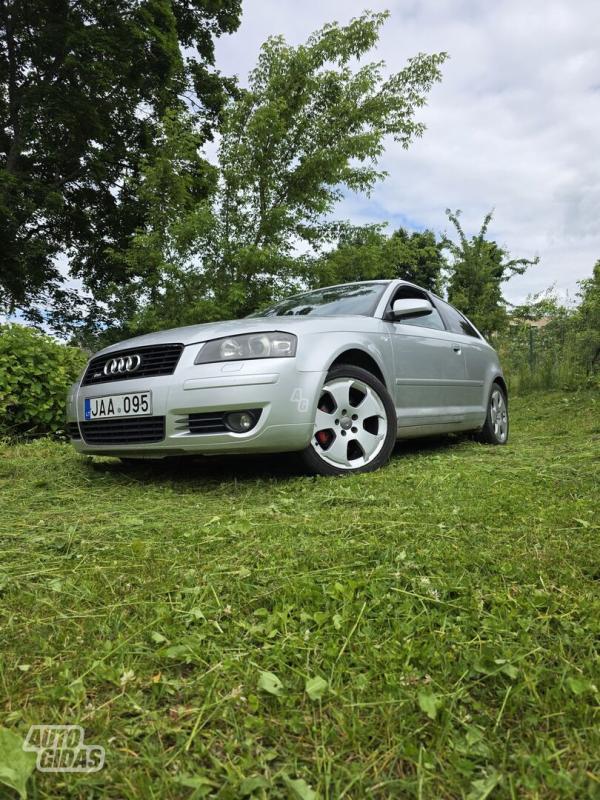 Pelēks Audi A3 2005 Viļņa, ar dzinēja tilpumu 2.00 L un nobraukumu 31 tūkst. km par 1300 €, foto 7 vietnē AUTOMOTO.COM.LV