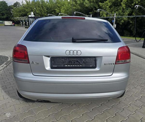 Grey Audi A3 2005 in Panevezys, with an engine capacity of 1.90 L and mileage of 318 thousand km for 1699 €, photo 4 on AUTOMOTO.COM.LV