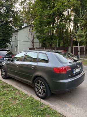 Pelēks Audi A3 2005 Rīga, ar dzinēja tilpumu 1.60 L un nobraukumu 226 tūkst. km par 4000 €, foto 4 vietnē AUTOMOTO.COM.LV