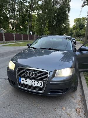 Pelēks Audi A3 2005 Rīga, ar dzinēja tilpumu 1.60 L un nobraukumu 226 tūkst. km par 4000 €, foto 24 vietnē AUTOMOTO.COM.LV