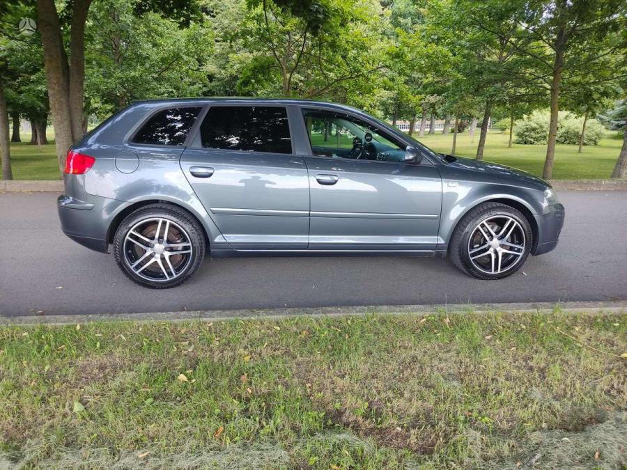 Grey Audi A3 2005 in Kalvarija, with an engine capacity of 1.98 L and mileage of 210 thousand km for 2300 €, photo 14 on AUTOMOTO.COM.LV