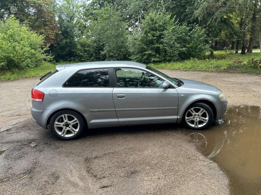 Pelēks Audi A3 2005 Šauļi, ar dzinēja tilpumu 0.00 L un nobraukumu 291 tūkst. km par 900 €, foto 4 vietnē AUTOMOTO.COM.LV