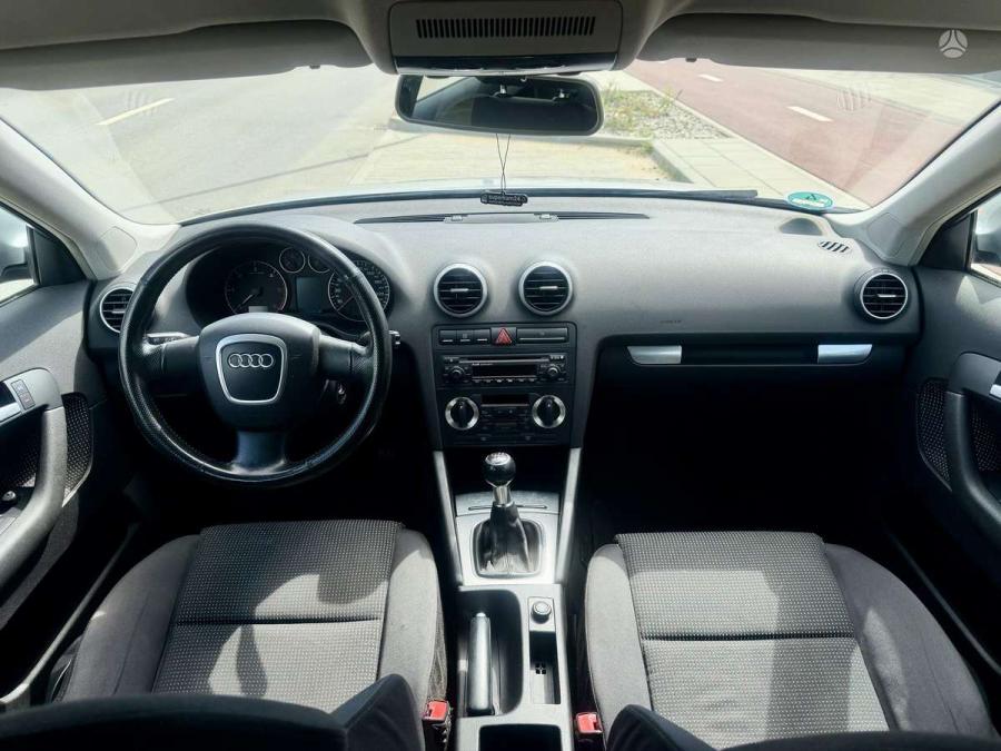 Pelēks Audi A3 2005 Viļņa, ar dzinēja tilpumu 1.97 L un nobraukumu 228 tūkst. km par 1650 €, foto 12 vietnē AUTOMOTO.COM.LV