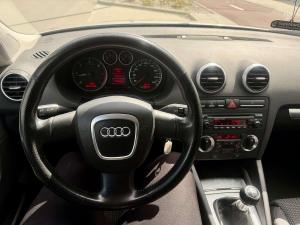 Pelēks Audi A3 2005 Viļņa, ar dzinēja tilpumu 1.97 L un nobraukumu 228 tūkst. km par 1650 €, foto 21 vietnē AUTOMOTO.COM.LV