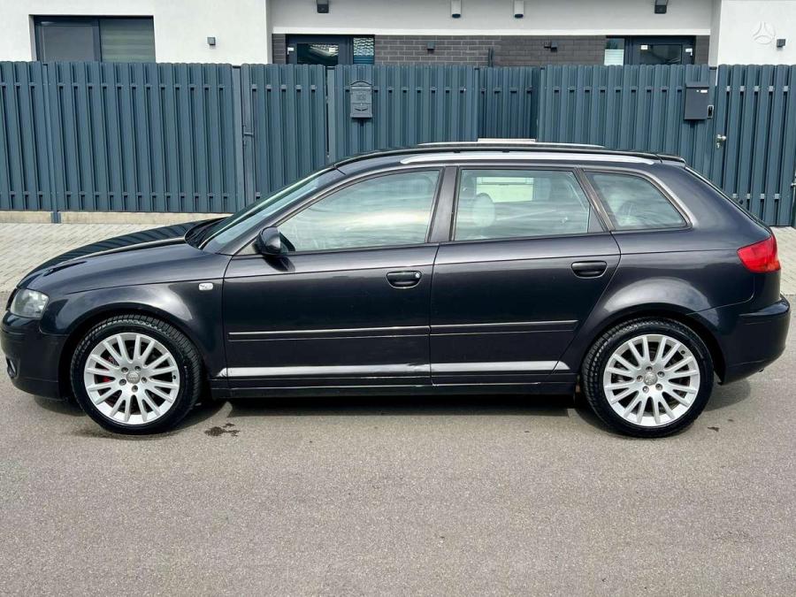 Pelēks Audi A3 2005 Viļņa, ar dzinēja tilpumu 1.98 L un nobraukumu 210 tūkst. km par 2550 €, foto 3 vietnē AUTOMOTO.COM.LV