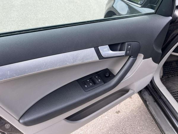 Grey Audi A3 2005 in Vilnius, with an engine capacity of 1.98 L and mileage of 210 thousand km for 2550 €, photo 9 on AUTOMOTO.COM.LV