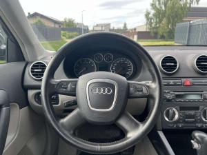 Pelēks Audi A3 2005 Viļņa, ar dzinēja tilpumu 1.98 L un nobraukumu 210 tūkst. km par 2550 €, foto 14 vietnē AUTOMOTO.COM.LV