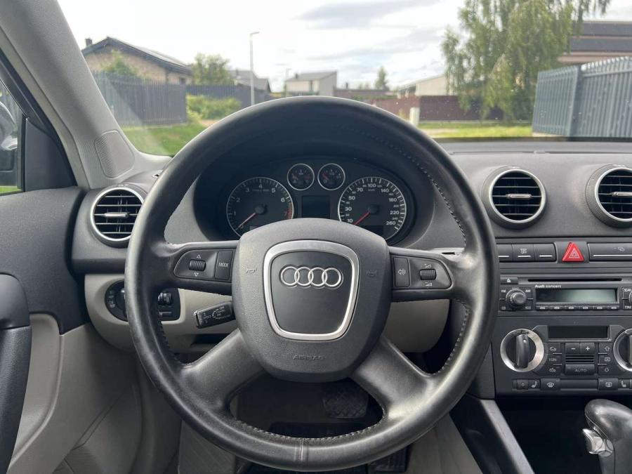 Pelēks Audi A3 2005 Viļņa, ar dzinēja tilpumu 1.98 L un nobraukumu 210 tūkst. km par 2550 €, foto 14 vietnē AUTOMOTO.COM.LV