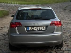 Grey Audi A3 2005 in Riga, with an engine capacity of 2.00 L and mileage of 301 thousand km for 2800 €, photo 7 on AUTOMOTO.COM.LV