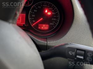Grey Audi A3 2005 in Riga, with an engine capacity of 2.00 L and mileage of 301 thousand km for 2800 €, photo 11 on AUTOMOTO.COM.LV