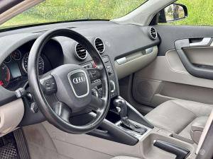 Pelēks Audi A3 2005 Viļņa, ar dzinēja tilpumu 1.98 L un nobraukumu 215 tūkst. km par 2700 €, foto 9 vietnē AUTOMOTO.COM.LV