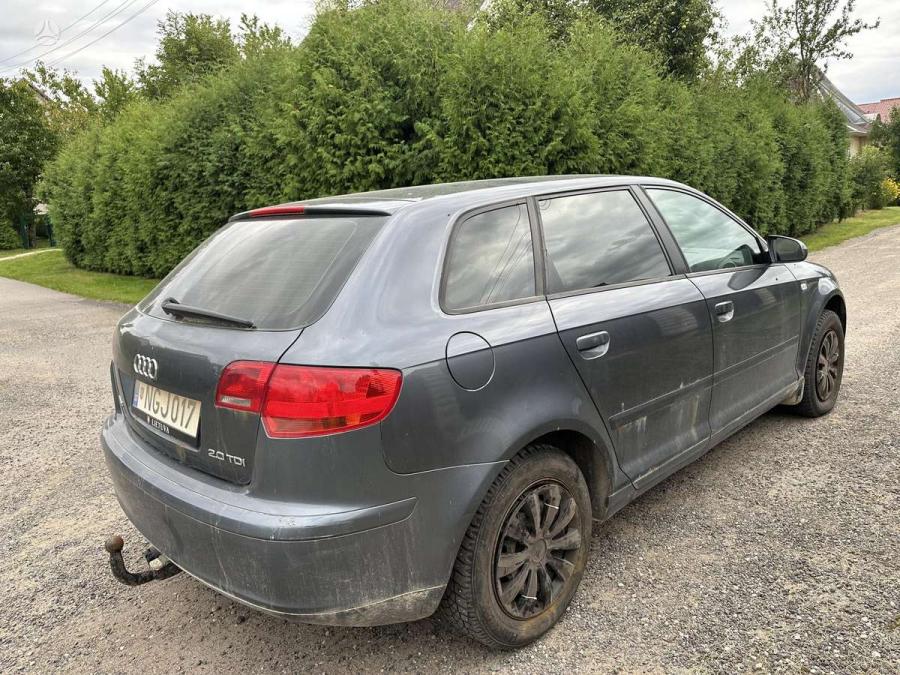 Grey Audi A3 2005 in Vievis, with an engine capacity of 1.97 L and mileage of 300 thousand km for 750 €, photo 4 on AUTOMOTO.COM.LV
