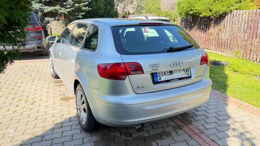 Pelēks Audi A3 2005 Viļņa, ar dzinēja tilpumu 1.97 L un nobraukumu 195 tūkst. km par 2400 €, foto 6 vietnē AUTOMOTO.COM.LV