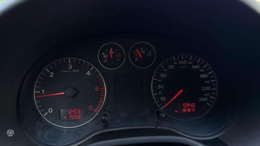 Pelēks Audi A3 2005 Viļņa, ar dzinēja tilpumu 1.97 L un nobraukumu 195 tūkst. km par 2400 €, foto 12 vietnē AUTOMOTO.COM.LV