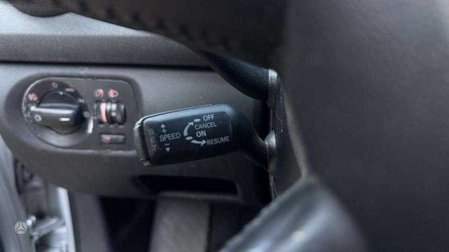 Pelēks Audi A3 2005 Viļņa, ar dzinēja tilpumu 1.97 L un nobraukumu 195 tūkst. km par 2400 €, foto 14 vietnē AUTOMOTO.COM.LV